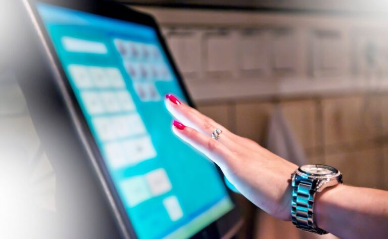 Pros & Cons of Implementing Square Point of Sale System